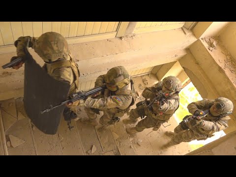 ƏÜO-nun xüsusi təyinatlı bölmələrində terrorla mübarizə mövzusunda növbəti taktiki-xüsusi təlim