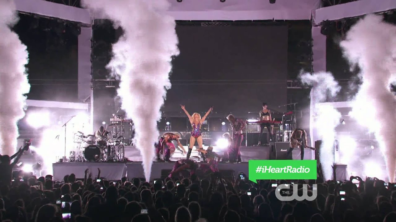 Kesha - Live iHeart Pool Party - YouTube