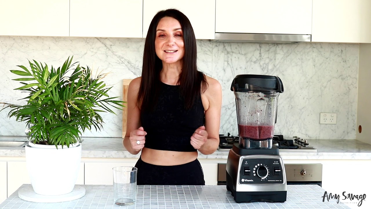 Berry Pre-Workout Smoothie Recipe - YouTube