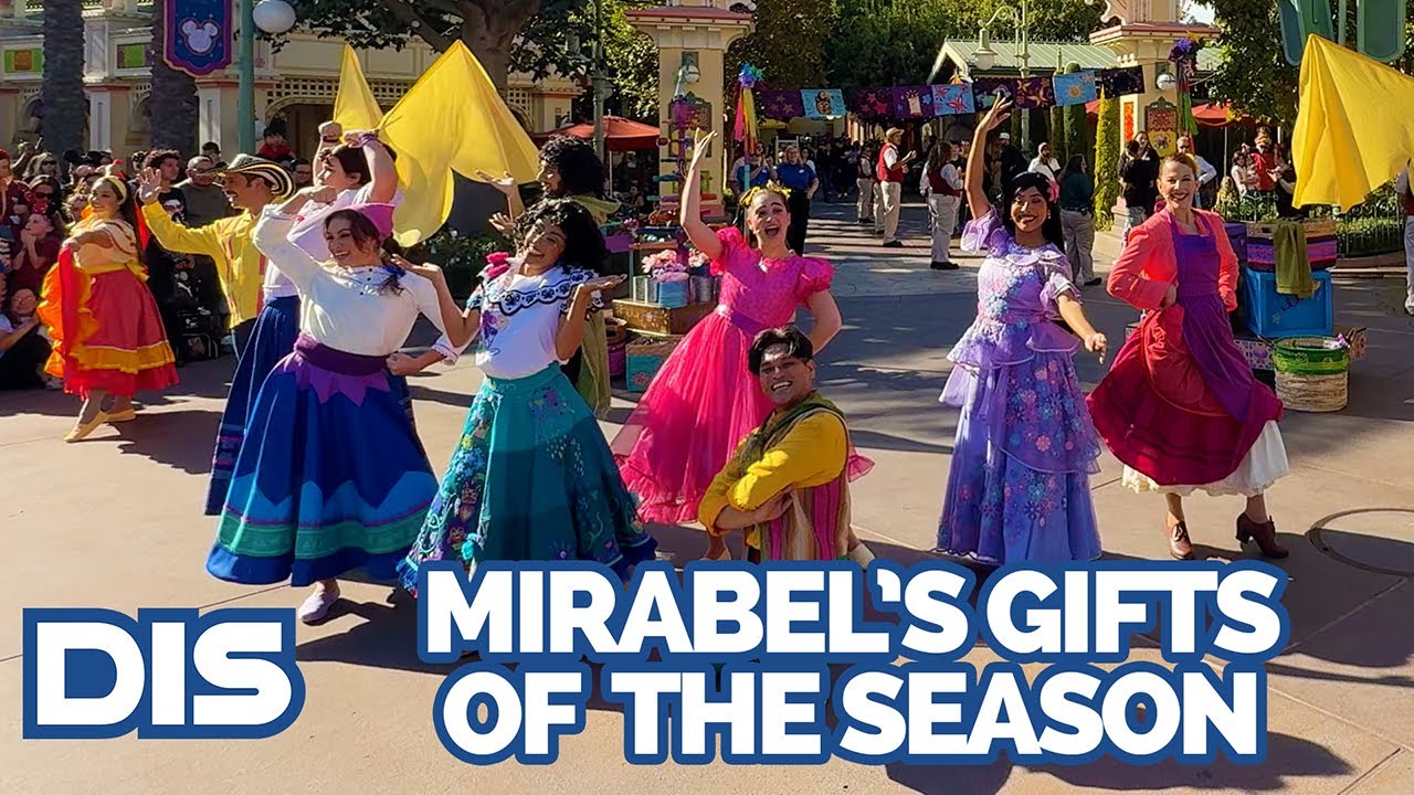Mirabel's Gifts of the Season at Disney California Adventure - YouTube
