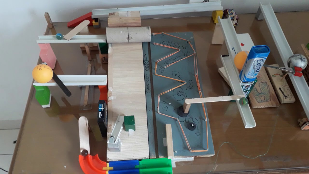 Randomly Generated Machine 22 - YouTube