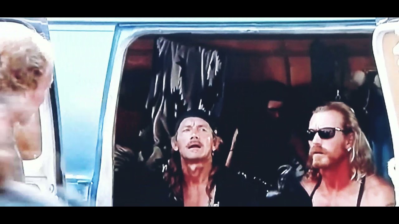 Stone Cold(1991): Meeting Chains & 'Not so easy, Girl' - YouTube