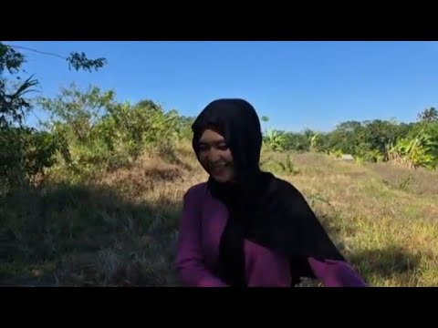 JANDA DESA ‼️🤩 CEWEK CANTIK NENG ATIKA HIDUP DI DESA | BIKIN BETAH MELIHAT NYA SAHABAT DI PEDESAAN 