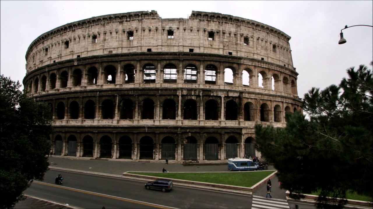 Colosseum: Famous historical monument in Rome (Italy) - YouTube