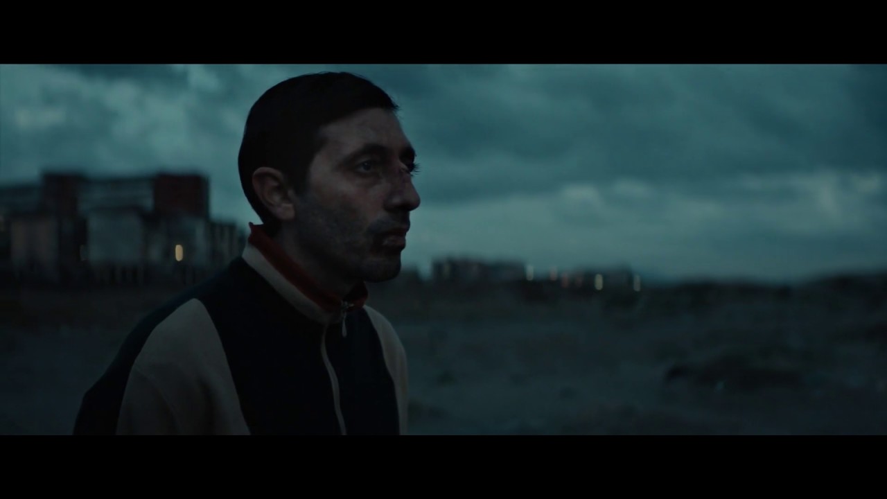 DOGMAN | Tráiler oficial subtitulado (HD) - YouTube