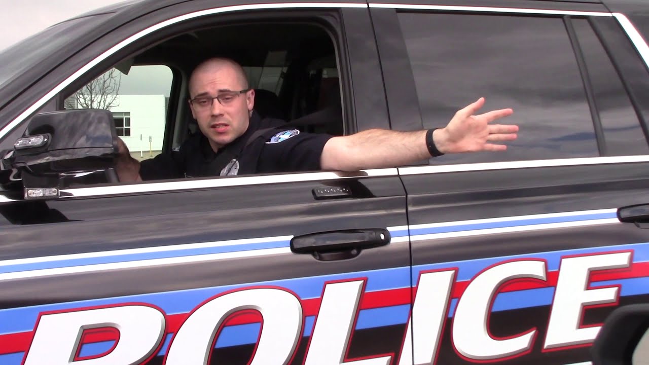 Officer caught driving off road in Clinton Iowa... - YouTube