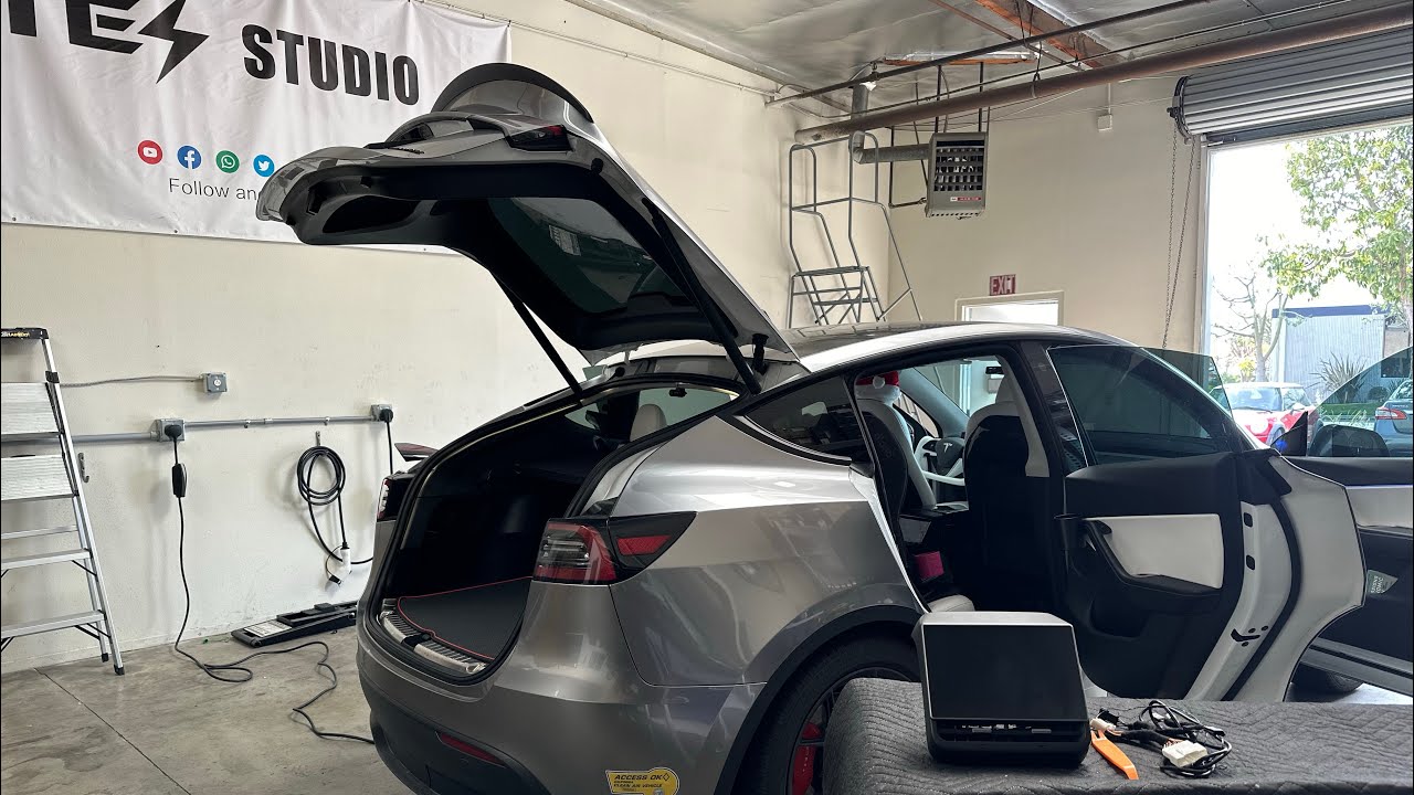 Tesla Model Y / 3 Tesstudio R86 Android Rear Entertainment Screen ...