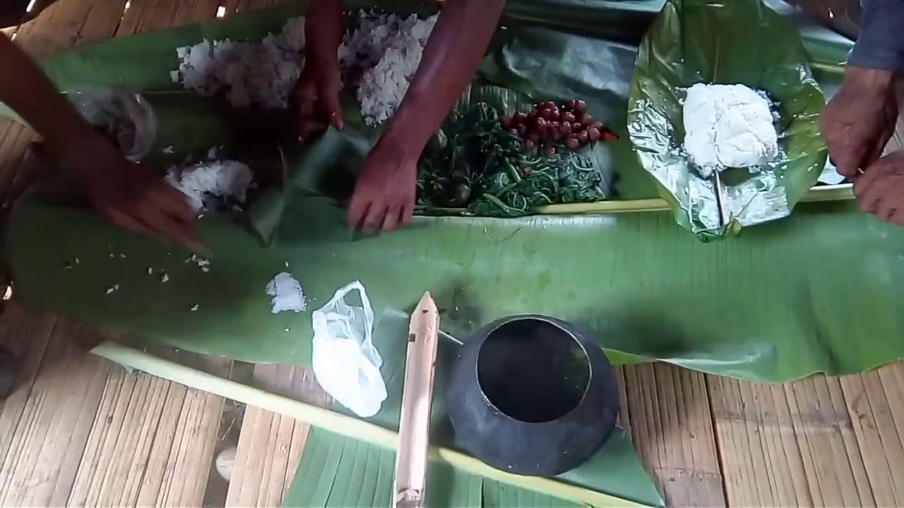 Mizo traditional food in LO THLAM 2017 - YouTube