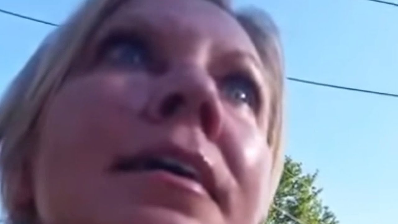 The ULTIMATE Karen Compilation 2022 - YouTube