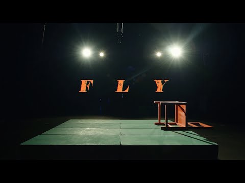 THE RUBBERBOOTS - Fly (Official Video)
