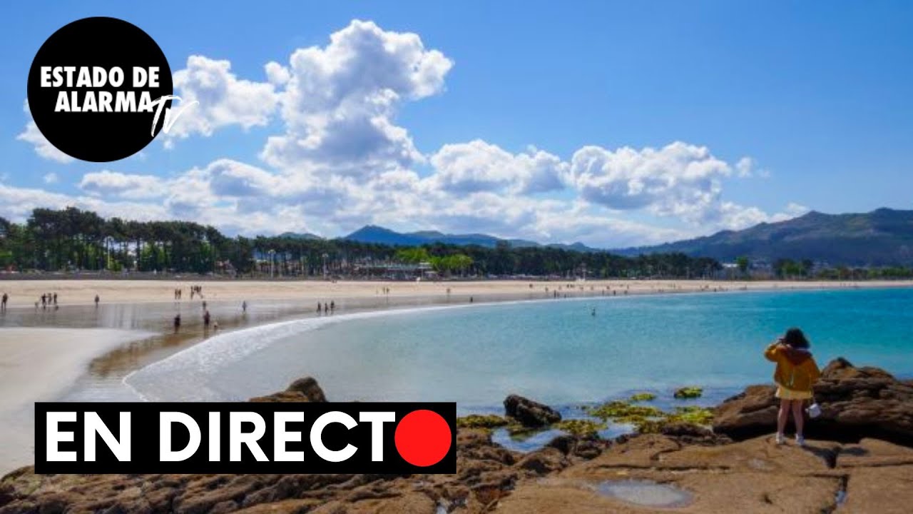 Playa Samil, un paraíso de arena frente a las Islas Cíes. Baiona-Vigo ...