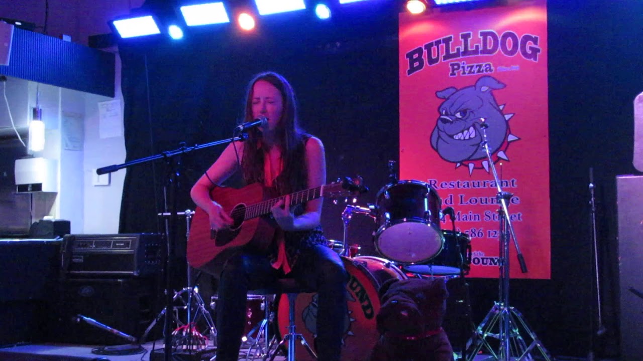 Paige Drobot. Aug 31st, 2019. Bulldog Pizza. Winnipeg - YouTube