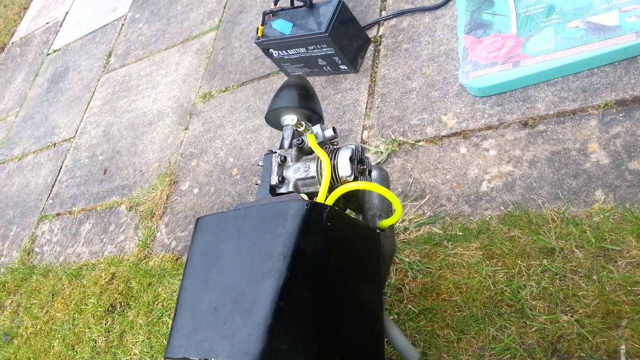 Enya 40 ss purring after last run 20+ years ago :) - YouTube