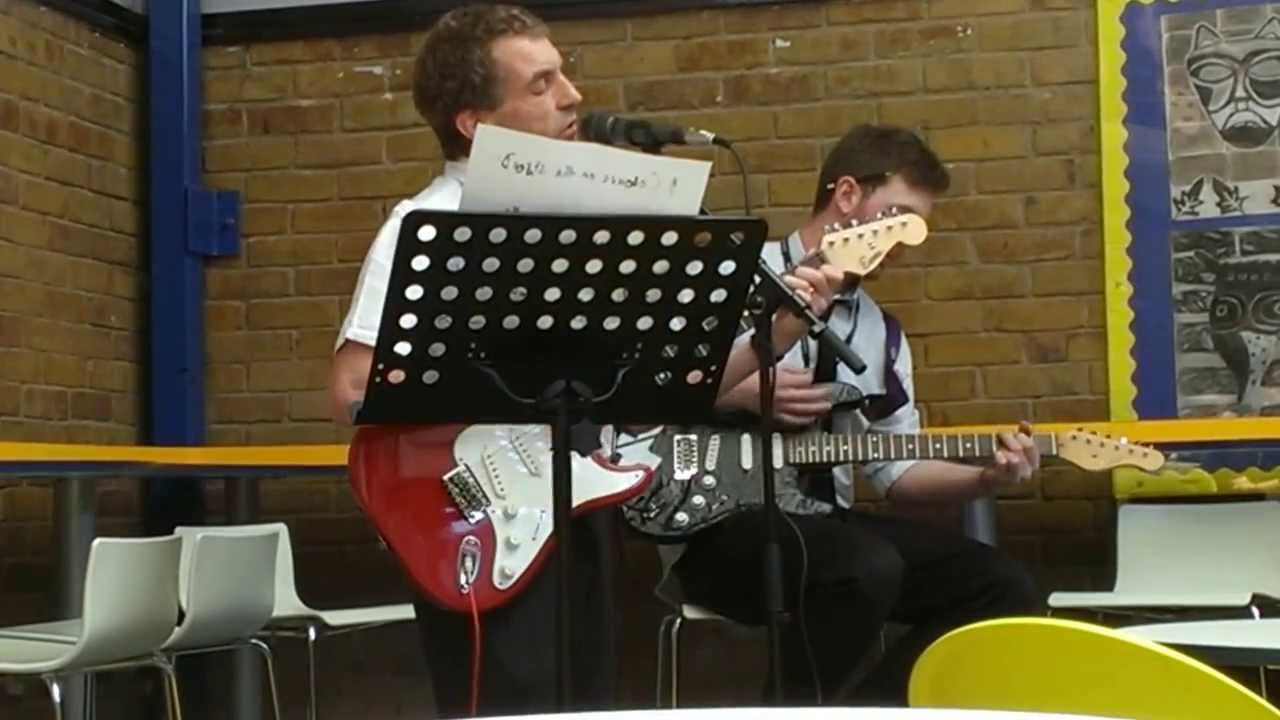 Mr Davy singing sweet child o' mine - YouTube