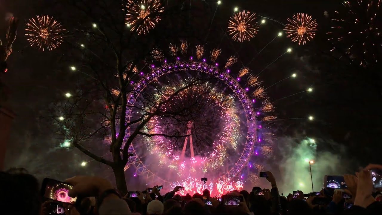 London New Years Eve Fireworks 2019 4K 60fps - YouTube