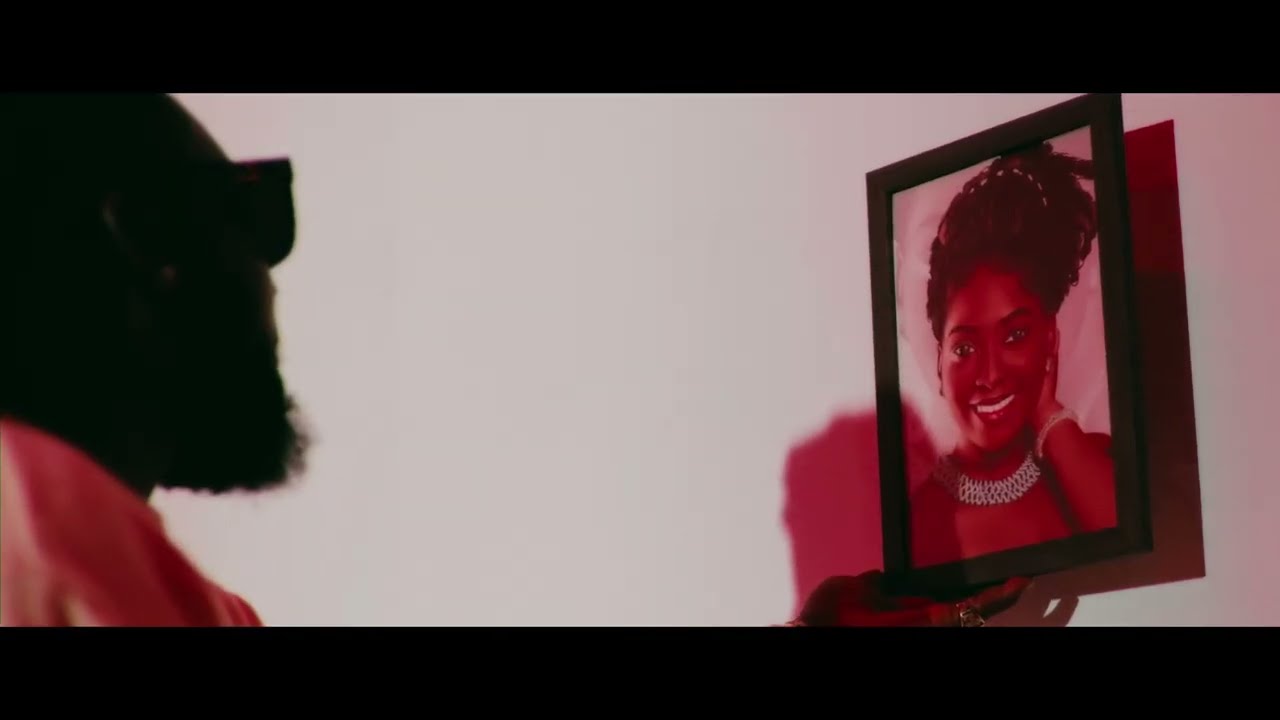 Vreezy Ville ft. Ayodele - AYODELE (Solo Performance Video) - YouTube