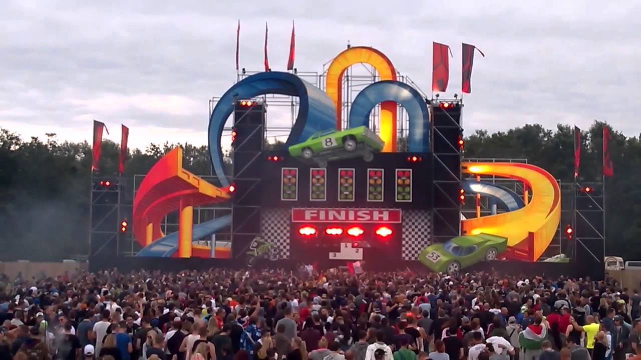 Defqon 1 2015 : Power Hour / Scot Project / Tatanka - YouTube