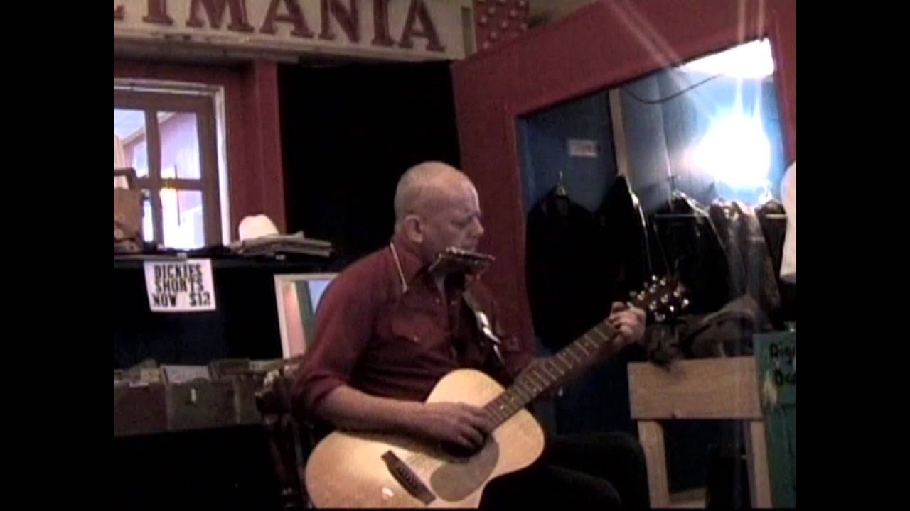 Willie P. Bennett at the Hobo Store Part 2 of 3 - YouTube