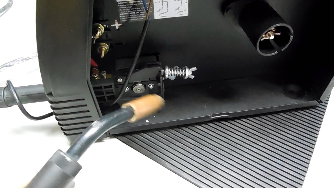 BLUE DEMON MIG Welder 45085 - YouTube