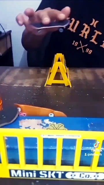 COMO MANDAR O OLLIE NO FINGERBOARD FÁCIL COM ESTAS DICAS SIMPLES 💥# ...