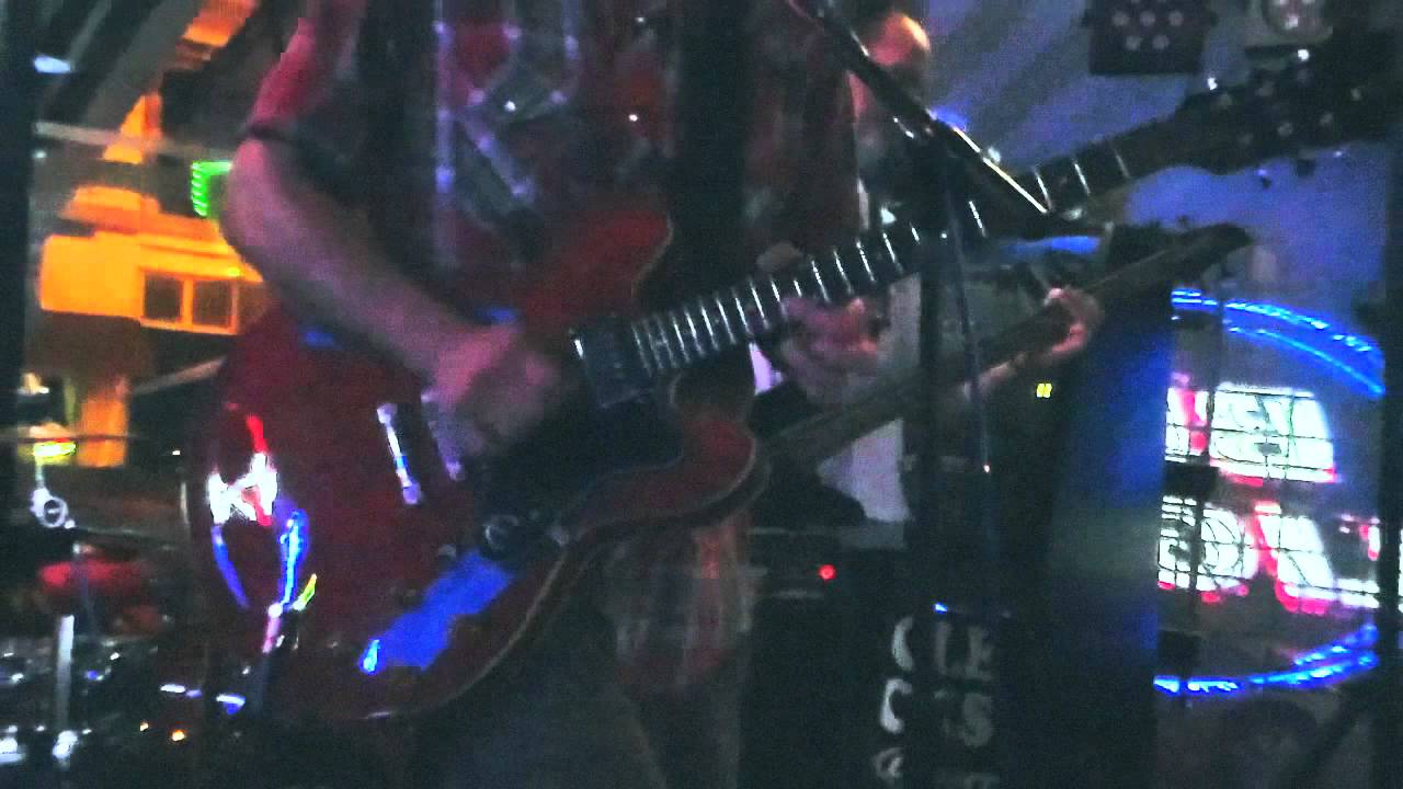 Going Down - The Caddywhompus Band - YouTube