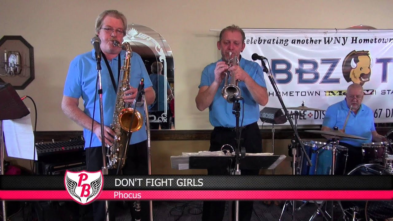 Polka Buzz 3-6 Phocus - YouTube