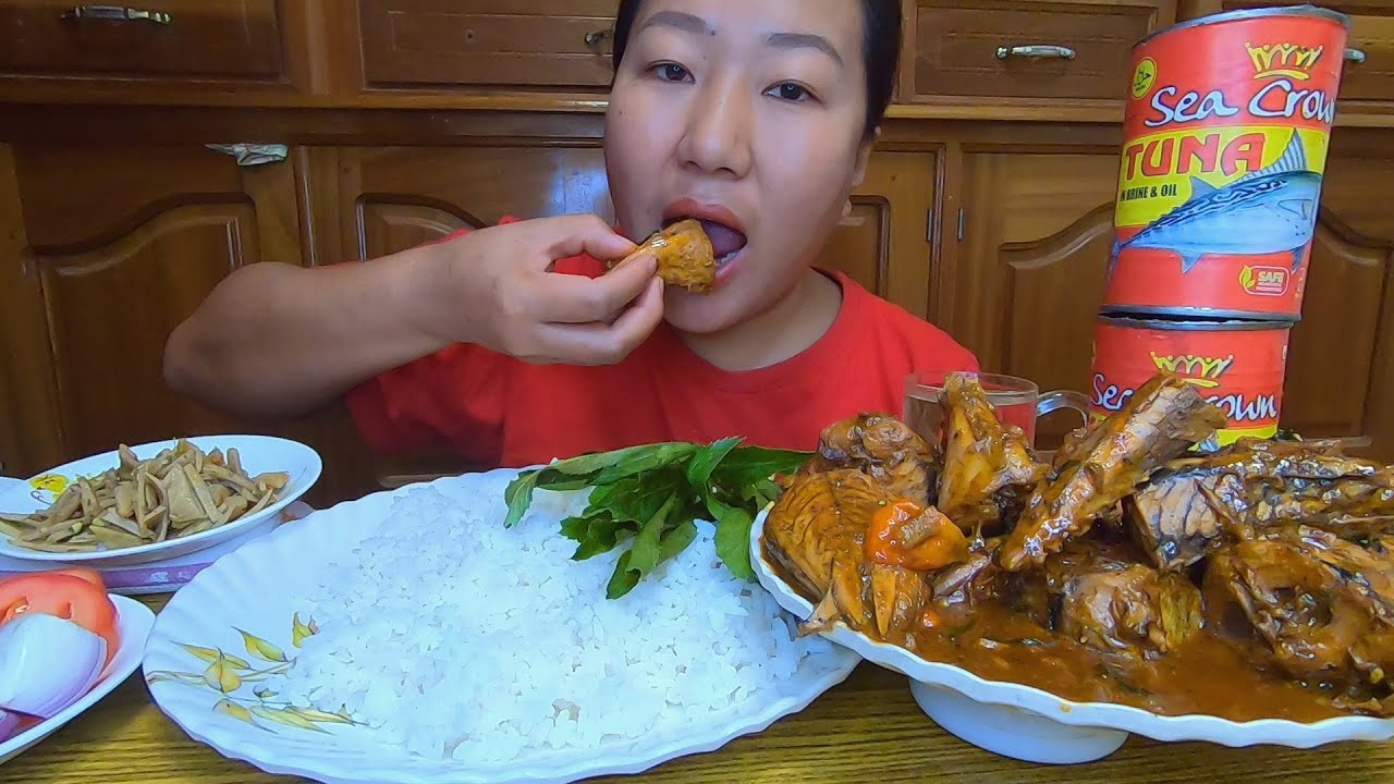 Spicy Tuna Canned Fish Masala Curry || Stink Bean Chutney And Rice ...