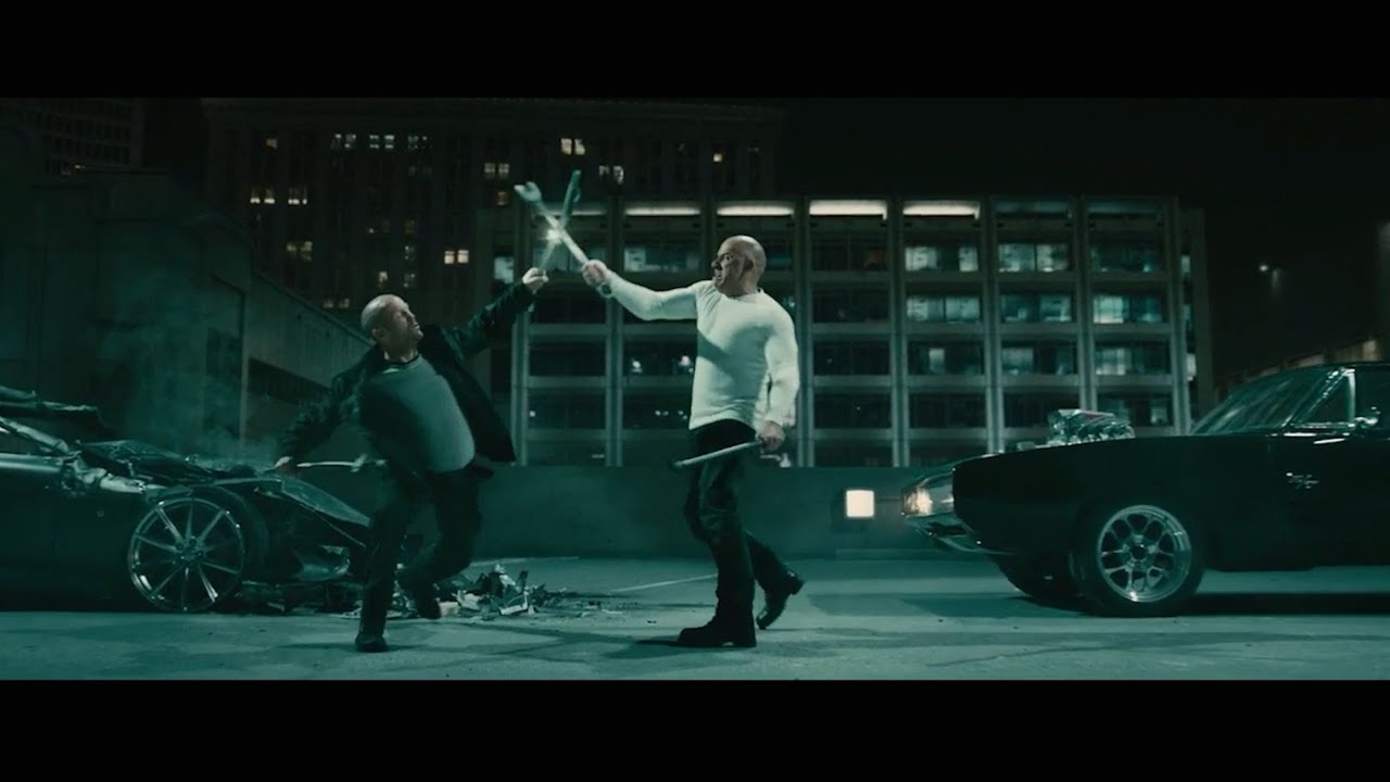Fast & Furious 7 - Dom contra Deckard Shaw - YouTube