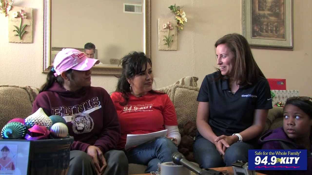 94.9 KLTY's Christmas Wish 2013 — Krystal - YouTube