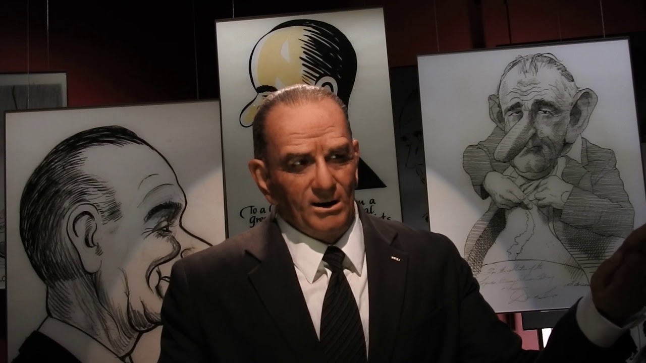 LBJ lifesize robot - YouTube