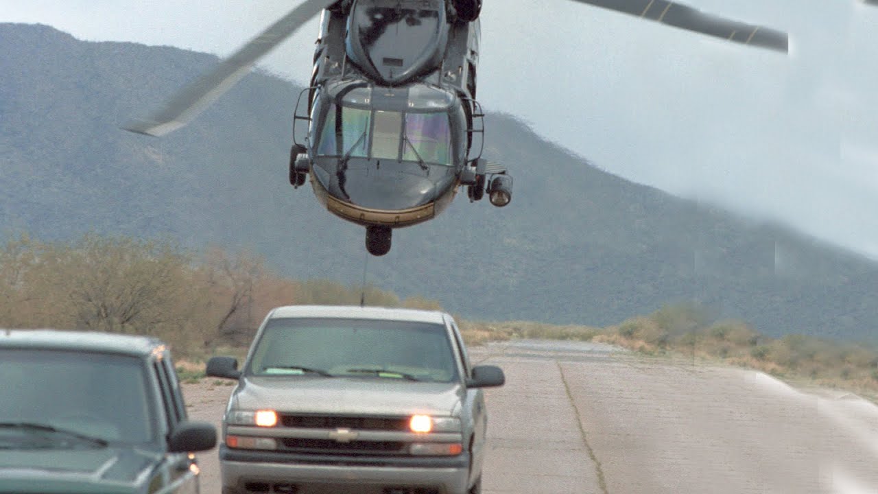 US Custom Border Helicopters Chasing Bad Guys Car - YouTube