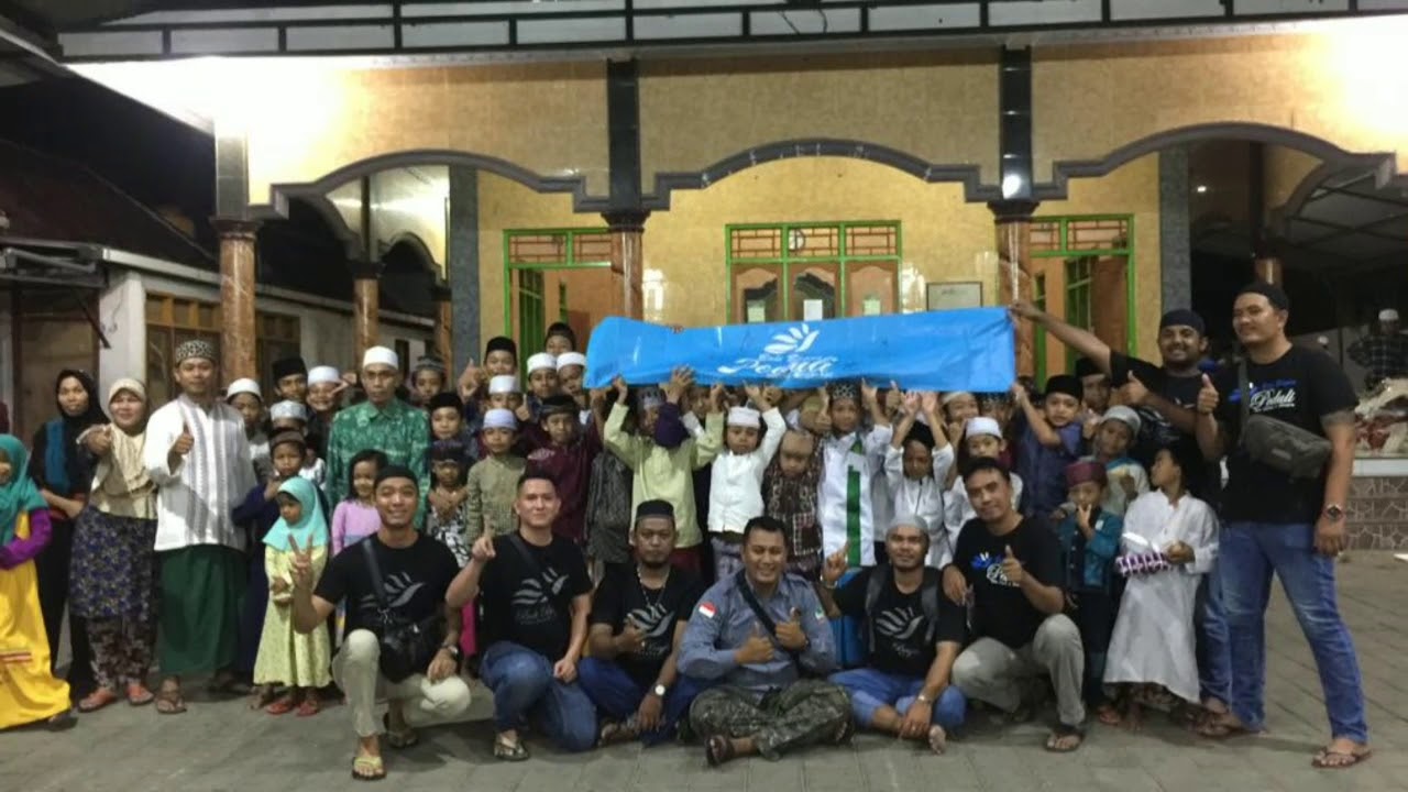 Bali bagus peduli kasih - YouTube