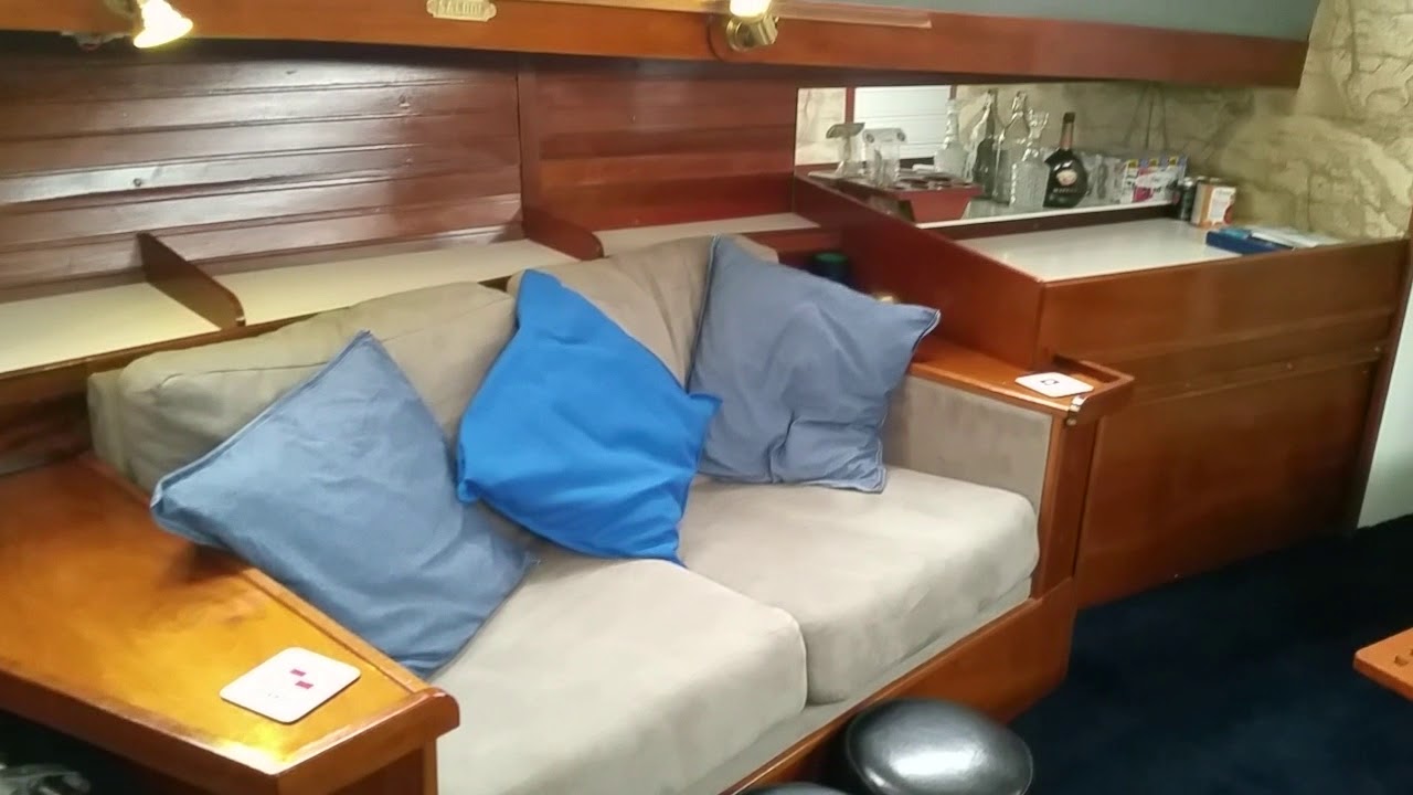 Colvic Watson 35 - YouTube