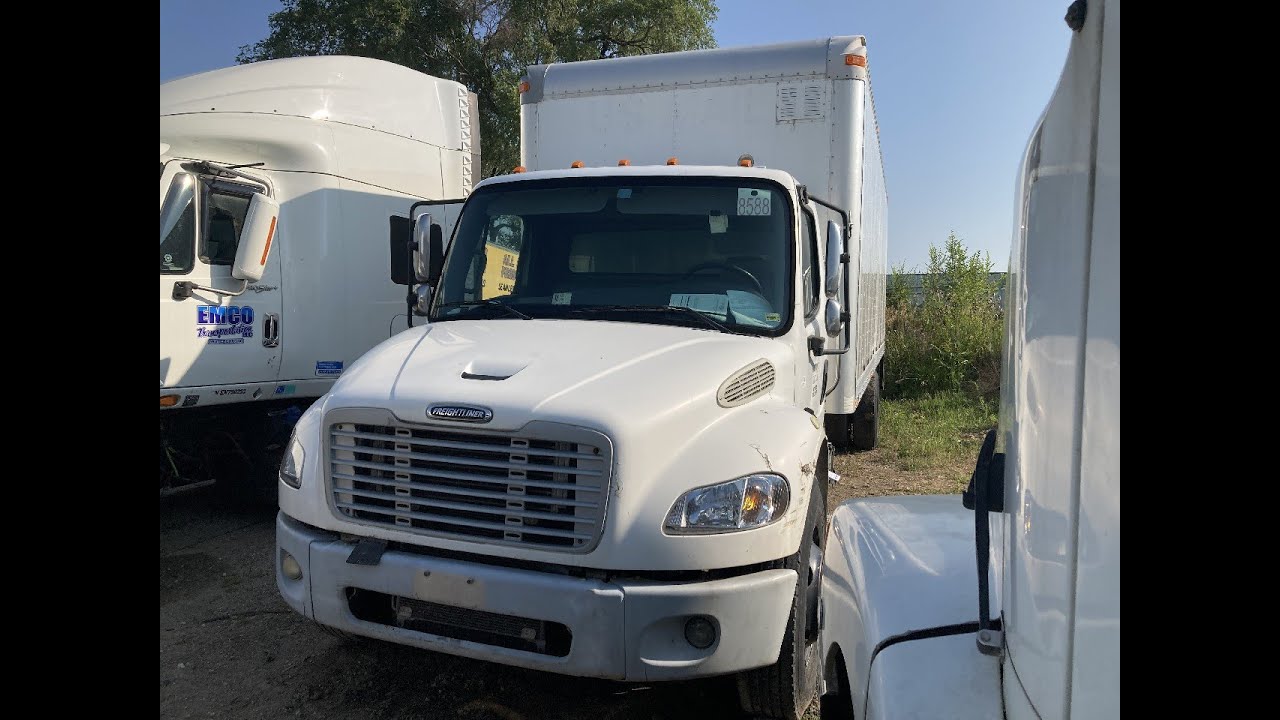 2006 Freightliner M2 106 - Parts Unit 06WH542 - YouTube
