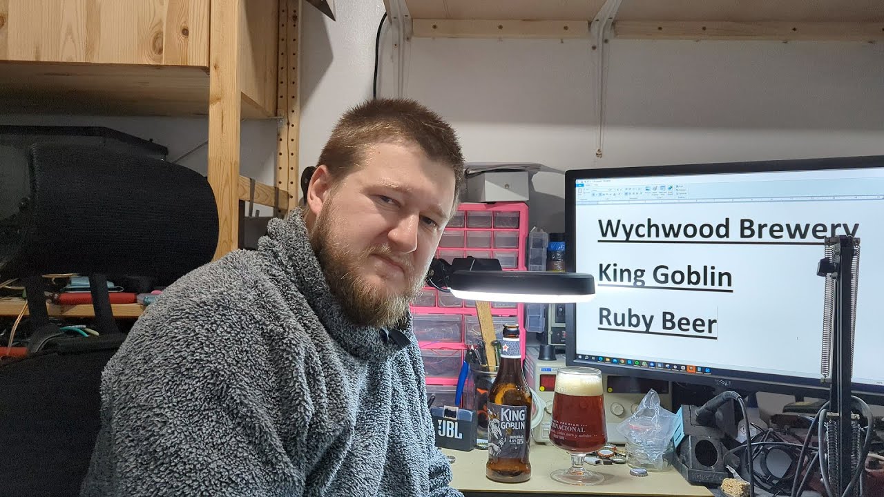 Wychwood Brewery "King Goblin" Ruby Ale Beer Review - YouTube