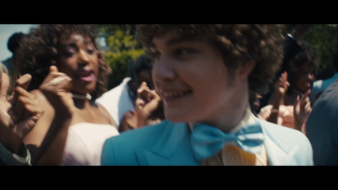 WHITE BOY RICK - Who Is White Boy Rick Featurette | AMC Theatres (2018 ...