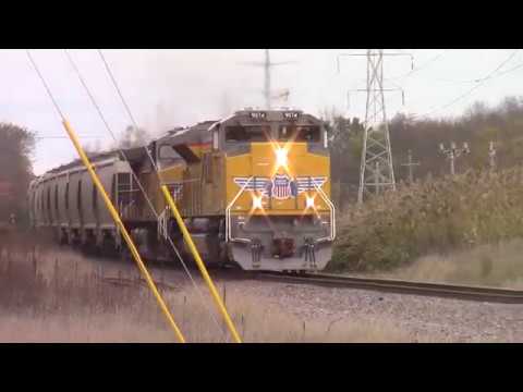 up 9074 up 7218 DPU up 6184 up 7637 sand train drexel ave at oakcreek wi - YouTube