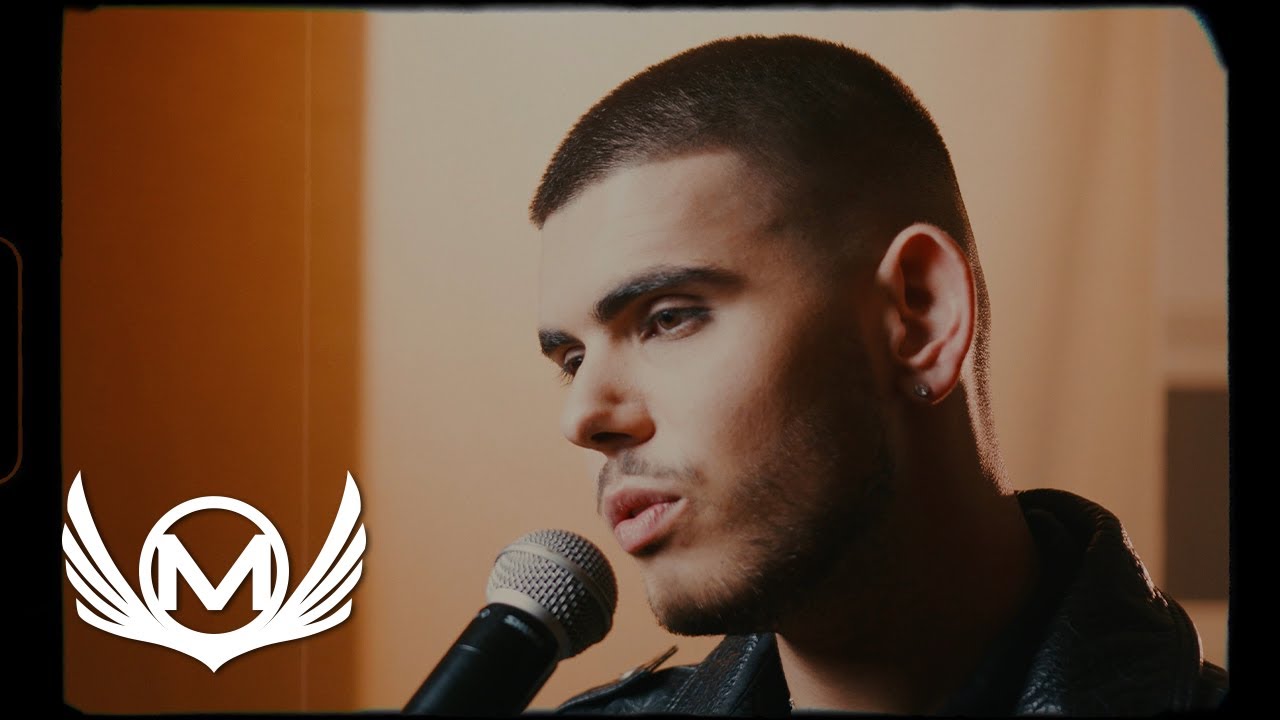 Andrei Banuta - Nu Mai Pot I Despre Flori | Live Session - YouTube