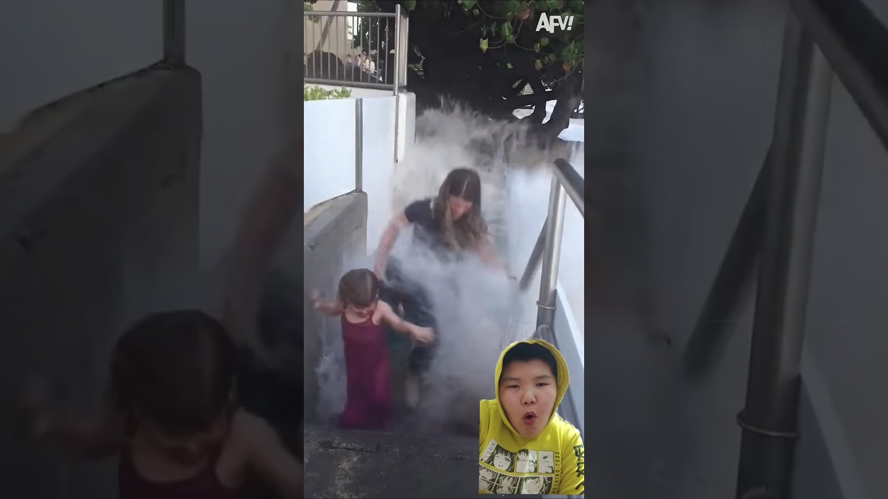 Wave to the camera🤣 #wave #Fail - YouTube