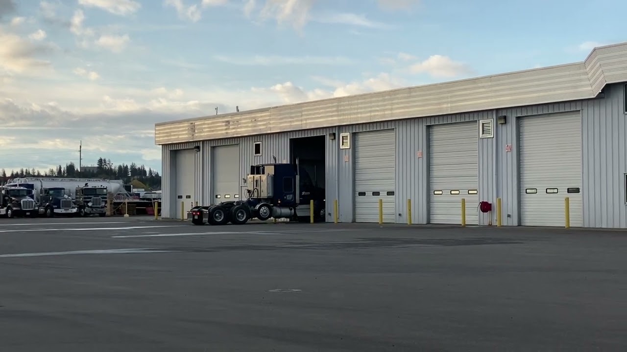 System Transport Flatbed Truck Heads for a Morning Wash before Hitting ...