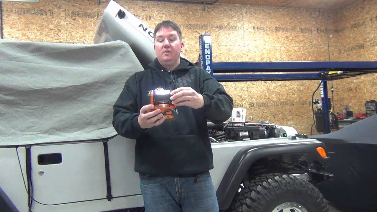 Ridgid X4 18 Volt Dual Mode Flood / Flash Light - R8691 - YouTube