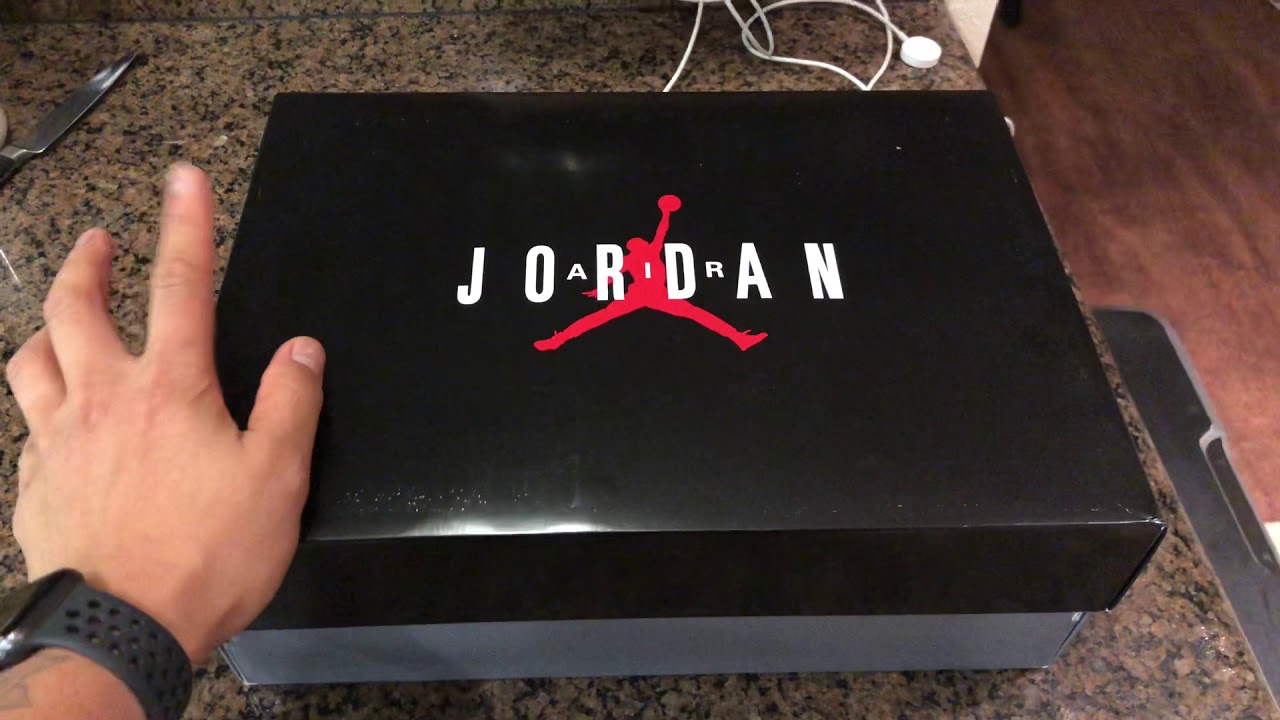 2018 Air Jordan 11 Concord Unboxing - YouTube