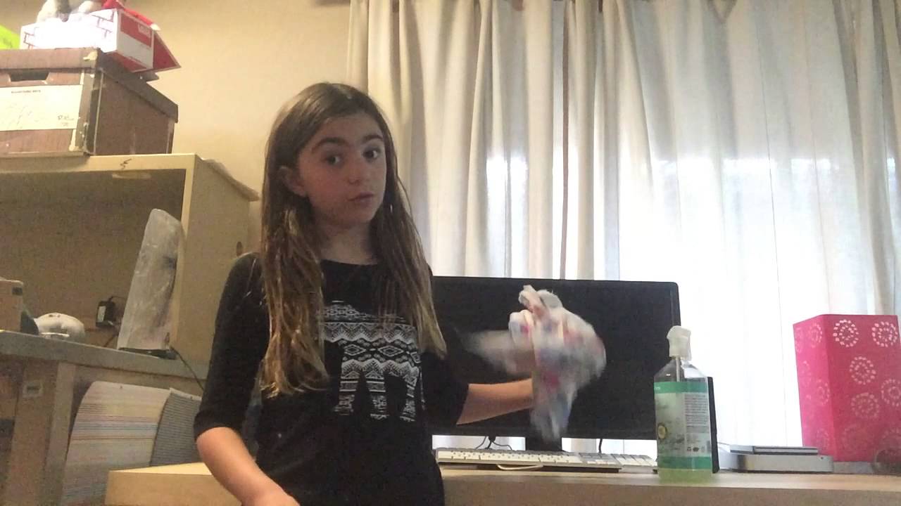 How to clean your desk with - YouTube