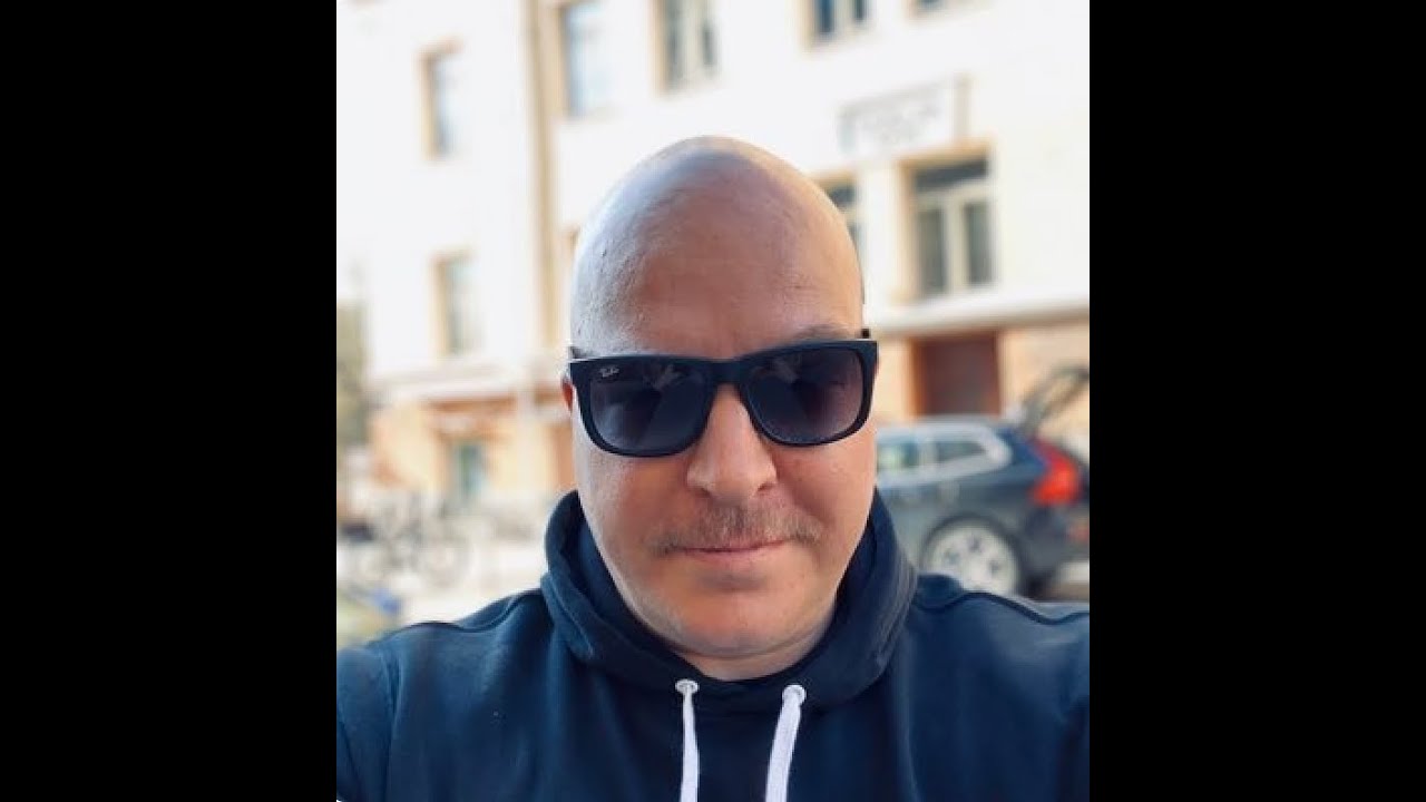 “Handsome” colt in a nutshell - YouTube