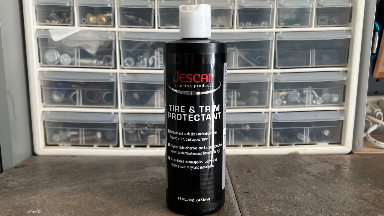 Applying Jescar Tire & Trim Protectant To Tires - YouTube