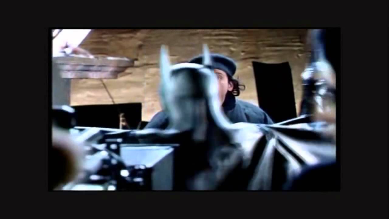 The Making of Batman ReturnsBehind the scenes - YouTube