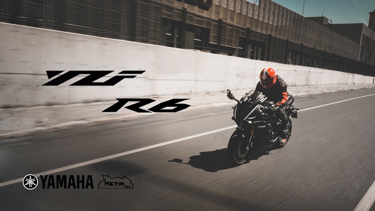 Black Yamaha R6 Wallpaper