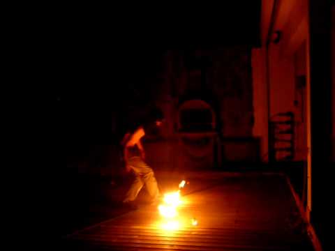 Bolas enflammées, essai. - YouTube