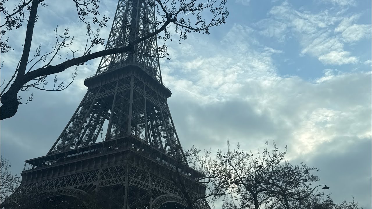 Le Metropolitan Paris Tour Eiffel Hotel | 🇫🇷 فرنسا باريس - YouTube
