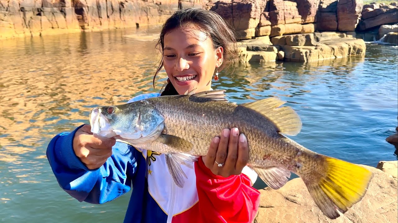 Remote Kimberley Off Grid Lifestyle | Remote Gems | Sailing KALLI - YouTube